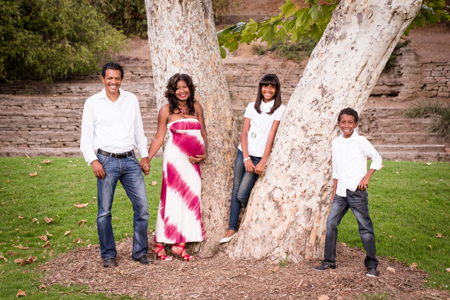 Awkward Family Photos Pregnant